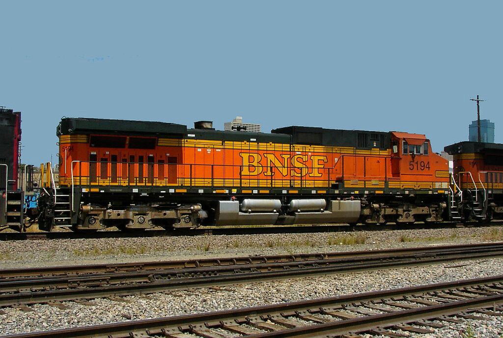 BNSF 5194